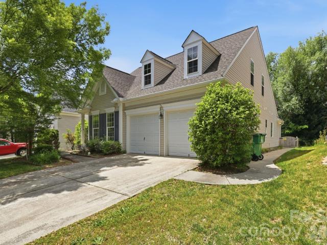 11030 Holm Oak Pl, Charlotte, NC 28262 | MLS #4376 | Compass