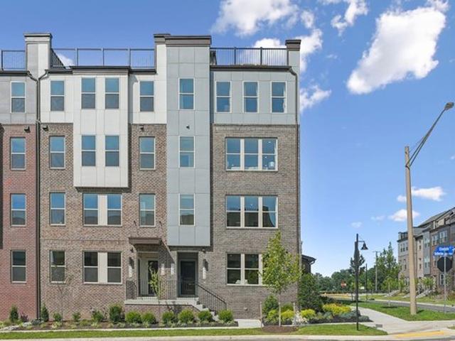 11031 Joslin St, Manassas, VA 20109