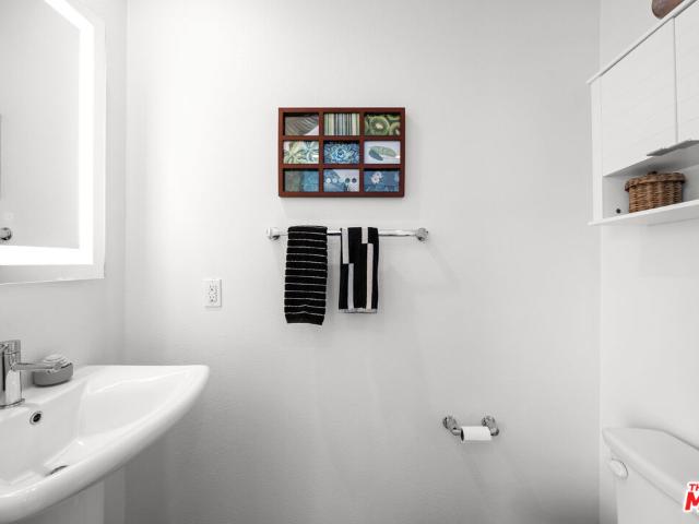 11037 Morrison St, North Hollywood, CA 91601 | MLS #26844