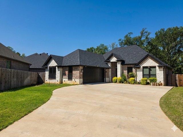 11034 Oak Springs Cv, Tyler, TX 75703