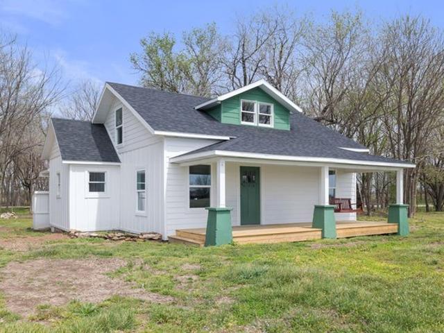 11035 W Farm Road 36, Walnut Grove, MO 65770