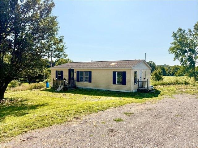 11039 River Rd, Pavilion, NY 14525