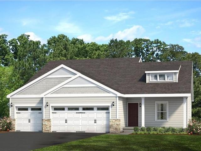 1103 Mulberry Ave NE, Montgomery, MN 56069