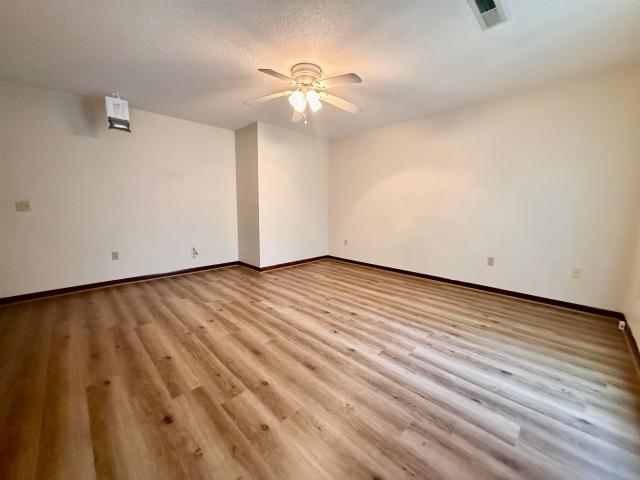 1103 Main Ave
