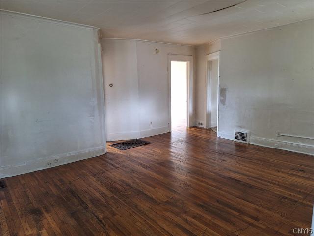 1103 Midland Avenue # 5