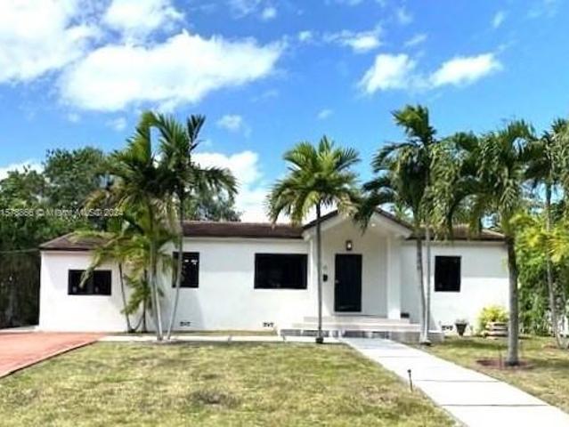 1103 NE 116th St, Biscayne Park, FL 33161