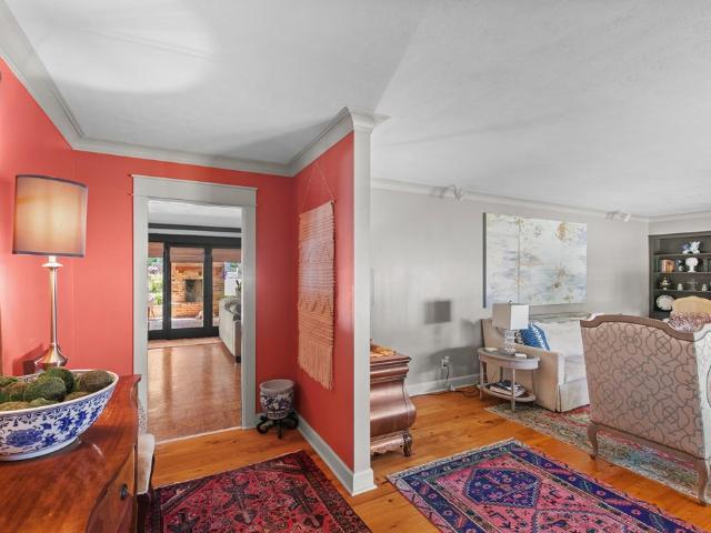 1103 Cornell