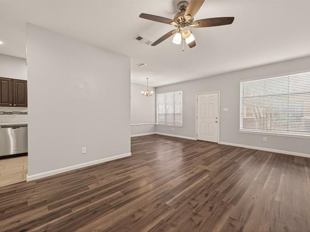 1103 Dulles Avenue 1303