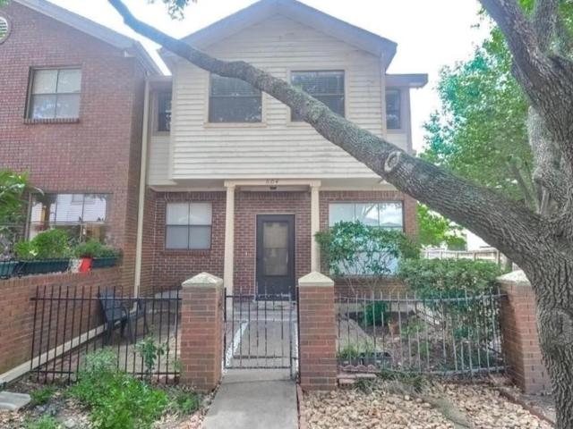 1103 Dulles Avenue 604