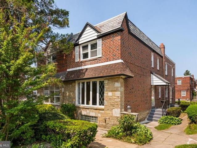 1103 E Durham St, Philadelphia, PA 19150