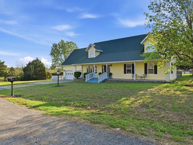 1103 Fresno Cir, Stockton, MO 65785