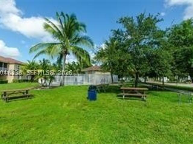 1103 Golden Lakes Blvd Apt 1013, West Palm Beach, FL 33411