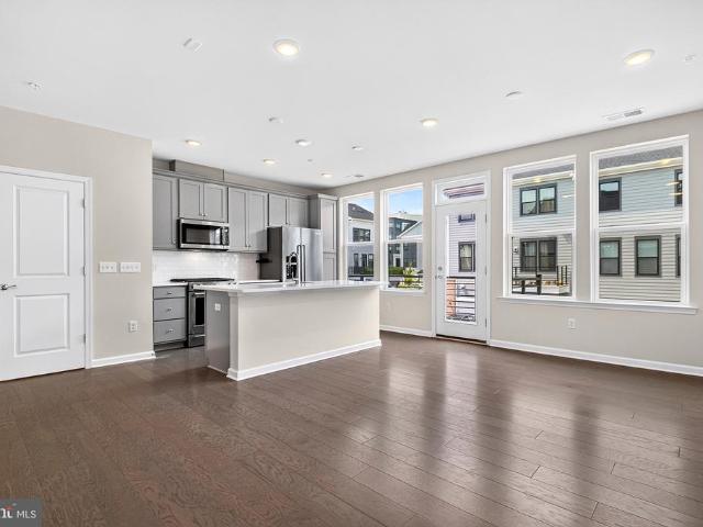 1103 Greenwich Drive