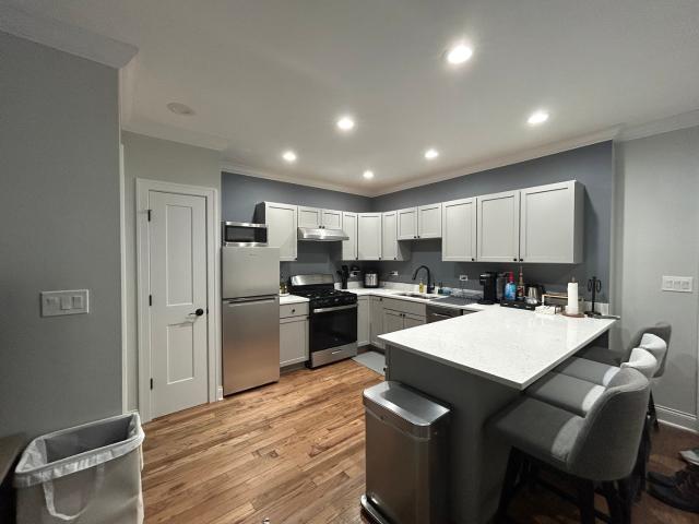 1103 Holly Court # 306