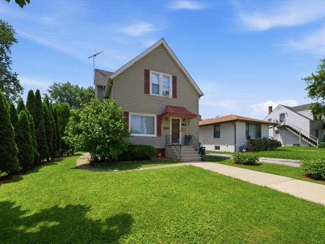 1103 Kelly Avenue