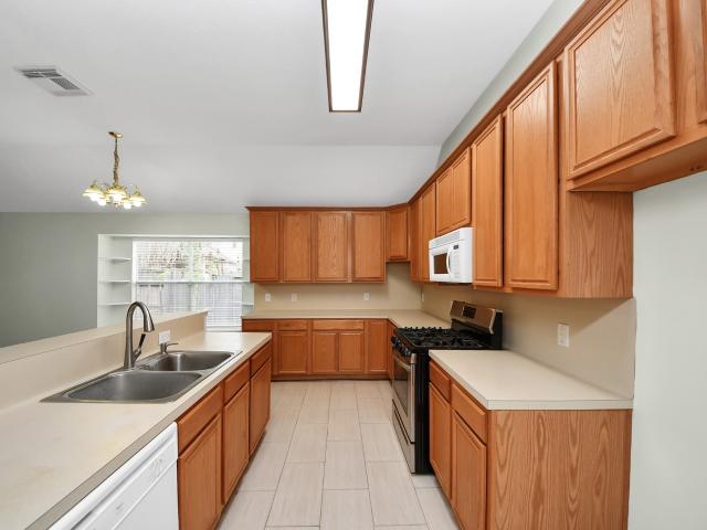 1103 Lake Shore Drive