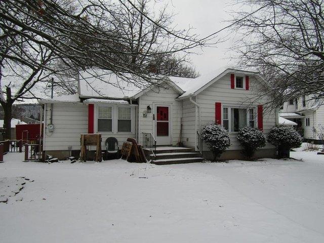1103 Leland St, Elmira, NY 14904