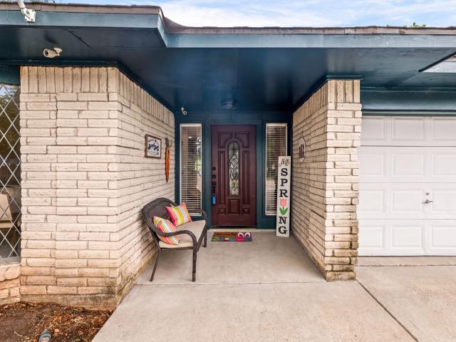 1103 Pinecroft Drive