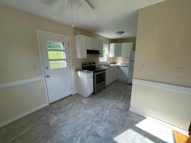 1103 River Ct 2 Bedroom Apartment for Rent at 1103 River Ct, Charlottesville, VA 22901 Locust Grove