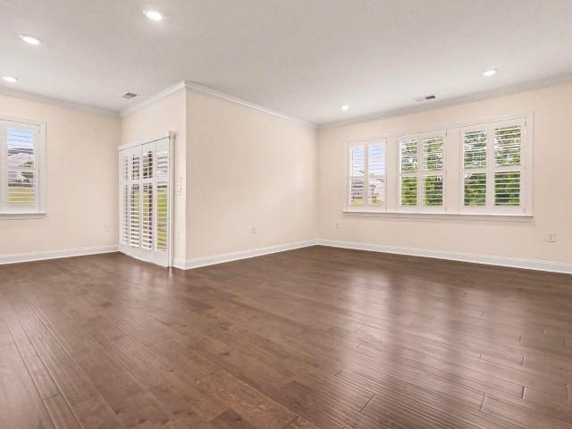 1103 Surveyor Drive