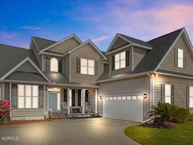 1103 WOODS CT, MOREHEAD CITY, NC 28557 Single Family Residence.
