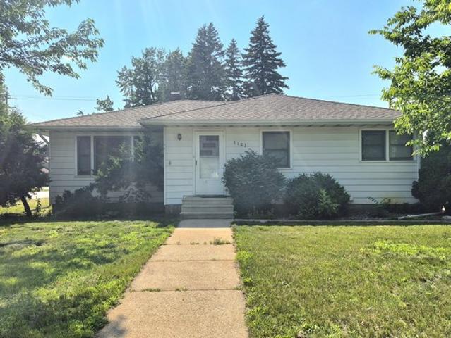 1103 33rd Ave N, Saint Cloud, MN 56303