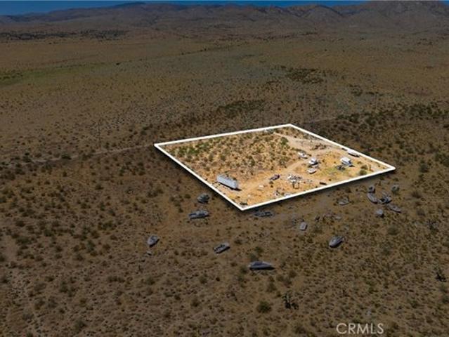 110th St W, Willow Springs, CA 93560