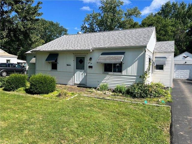 110 10th St, Greenville, PA 16125
