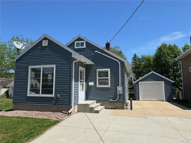 110 14th Ave NE, Rochester, MN 55906