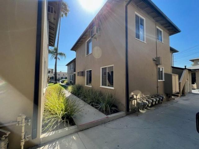 110 2 Bedroom Apartment for Rent at 6243 Vineland Ave, Los Angeles, CA 91606 Mid Town North Hollywood