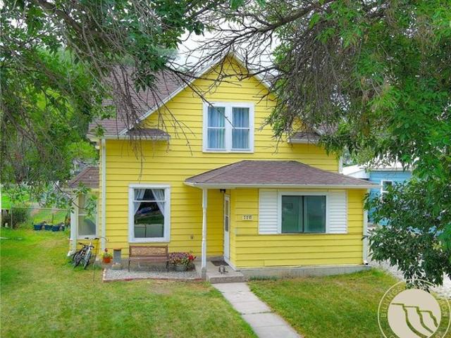 110 2nd St, Bridger, MT 59014
