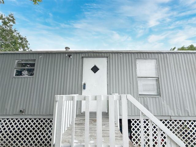 110 #32 Woodlawn Drive 32
