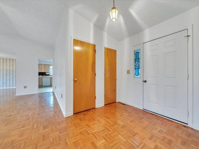 110 Cove Hills Dr, Wytheville, VA 24382