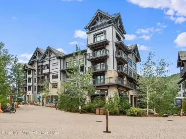 110 Carriage Way Unit 3305 & 3307, Snowmass Village, CO 81615.