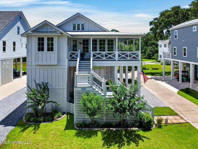 110 Cedar Avenue