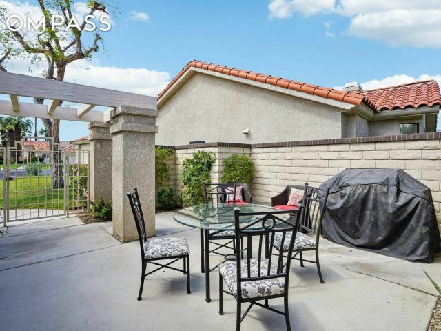 110 Celano Cir, Palm Desert, CA