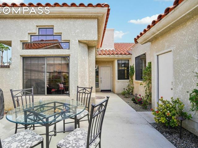 110 Celano Cir, Palm Desert, CA