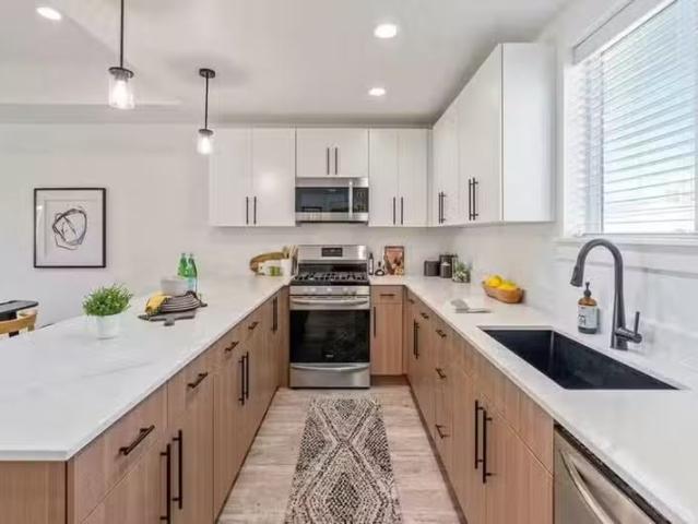 110 Central Heights Condos