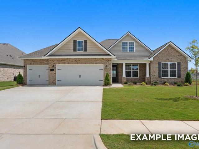 110 Creek Park Dr, Meridianville, AL 35759
