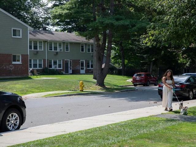 110 April Ln, Pittsfield, MA 01201