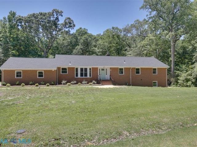 110 Artillery Rd, Yorktown, VA 23692