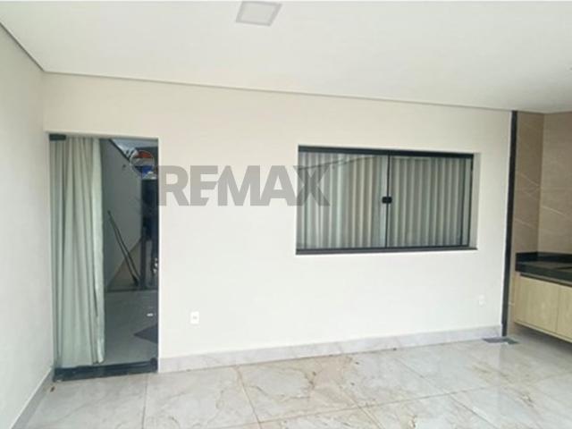 110 Área Útil Casa Alugar, 3 Dormitórios localizado em Rua Edite Quintão, 125, Elvamar, Governador Valadares, Minas Gerais, 35044530 | Brasil