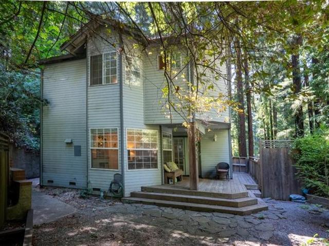110 Azalea Way, Ben Lomond, CA 95005