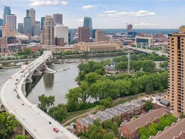 110 Bank St SE Unit L2001, Minneapolis, MN 55414