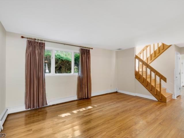110 Bell Ave