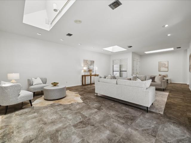110 Big Hollow Lane