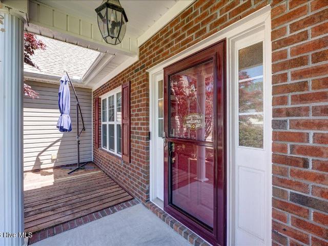 110 Blackheath Dr, New Bern, NC 28560 | MLS #100566 | Compass