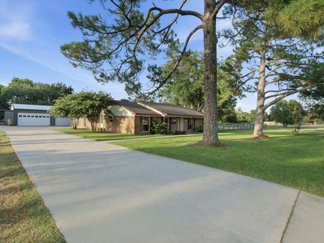 110 Brumley Rd, Krugerville, TX 76227