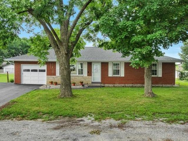 110 Braun St, Red Bud, IL 62278