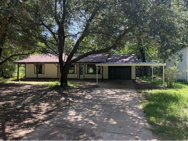 110 Briarwood Dr, Shepherd, TX 77371